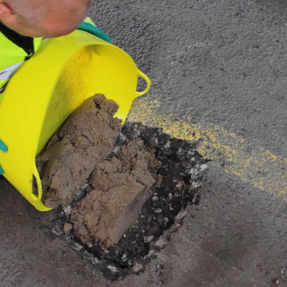 Rizistal Deep Fill Epoxy Resin Concrete Repair Mortar