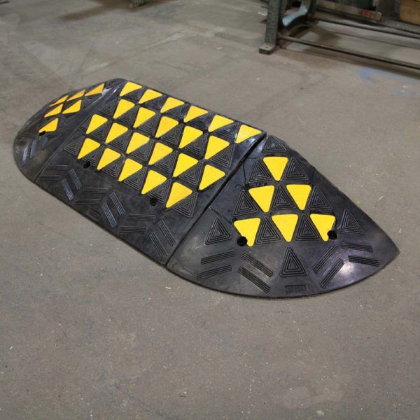 Rubber Kerb Ramp - Corner - Rizistal PR102 | Rizistal